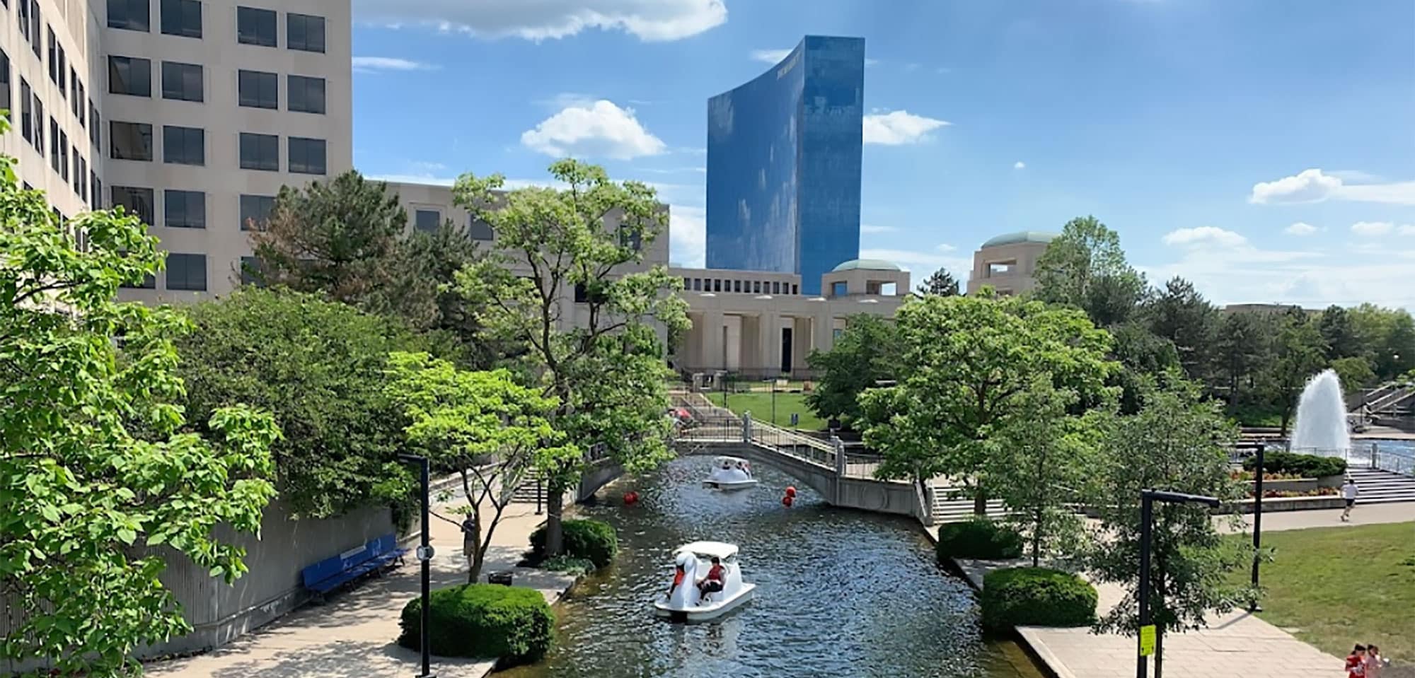 Swan Pedal Boat Rentals & Kayak Rentals in Indianapolis, Indiana ...