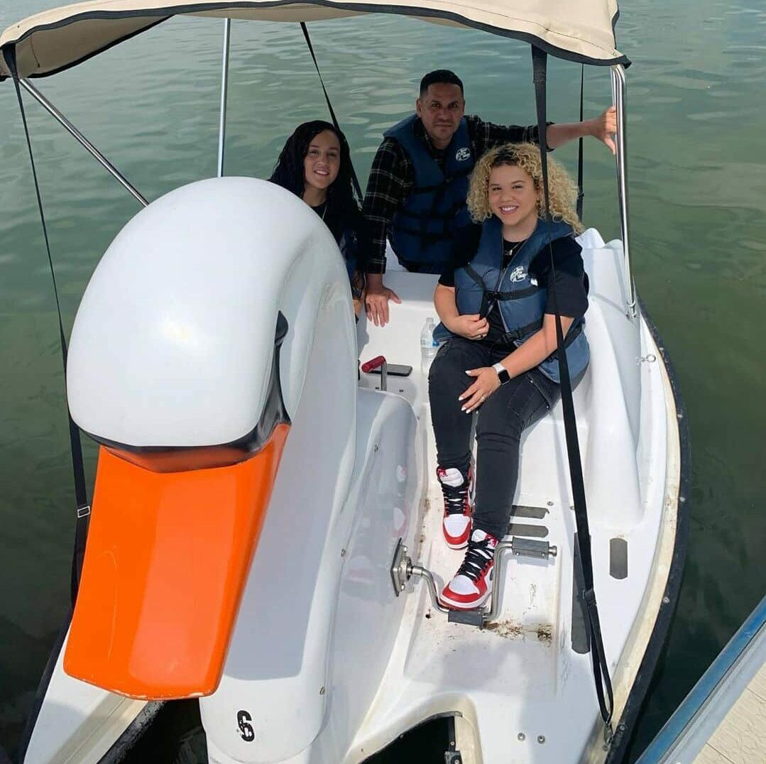 Pedal Boat & Kayak Rentals in St. Paul, Minnesota | Wheel Fun Rentals