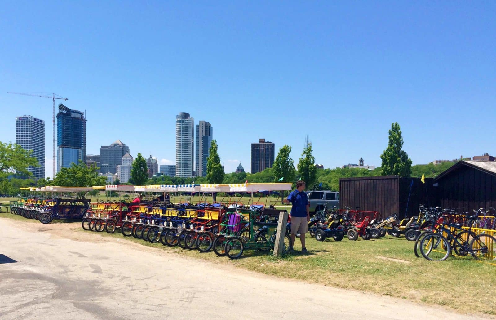 Boat Rentals & Bike Rentals in Milwaukee, Wisconsin | Wheel Fun Rentals