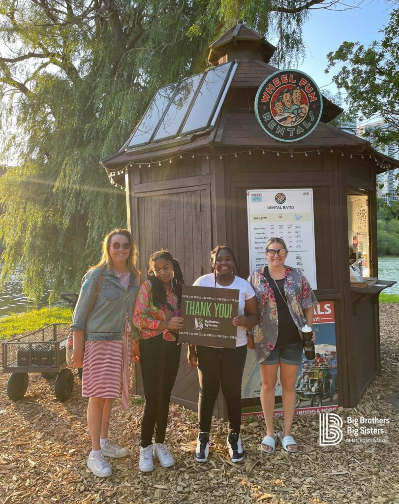 Boat Rentals & Bike Rentals in Milwaukee, Wisconsin | Wheel Fun Rentals