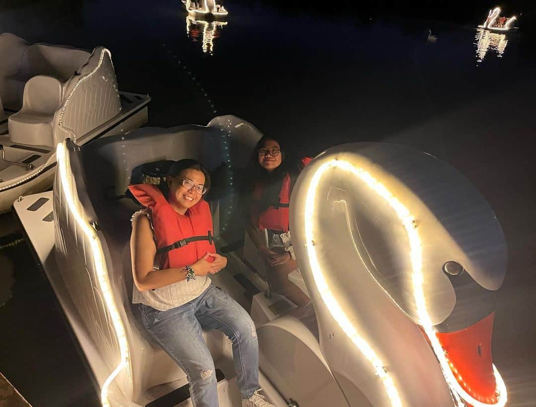 Swan Boat Night Rides in New Orleans City Park | Wheel Fun Rentals